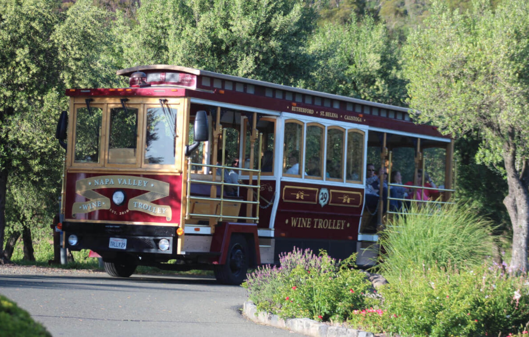 Napa Valley Wine Trolley - DoNapa