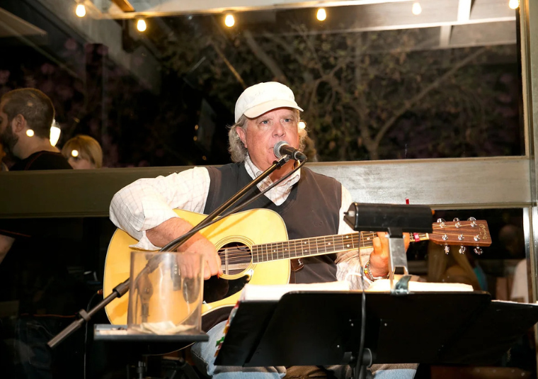 DAVE CHAPMAN AT LEVENDI TASTING ROOM - Downtown Napa Event